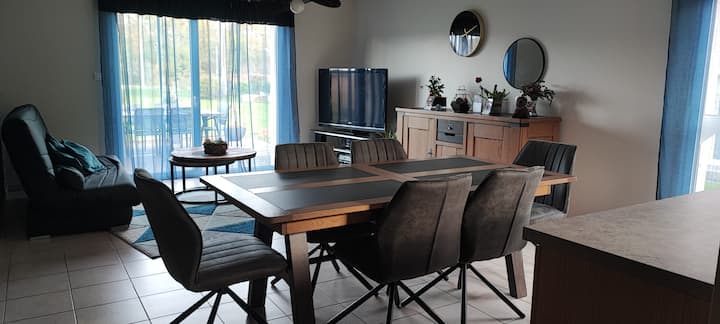 Maison à La Campagne - Charmes