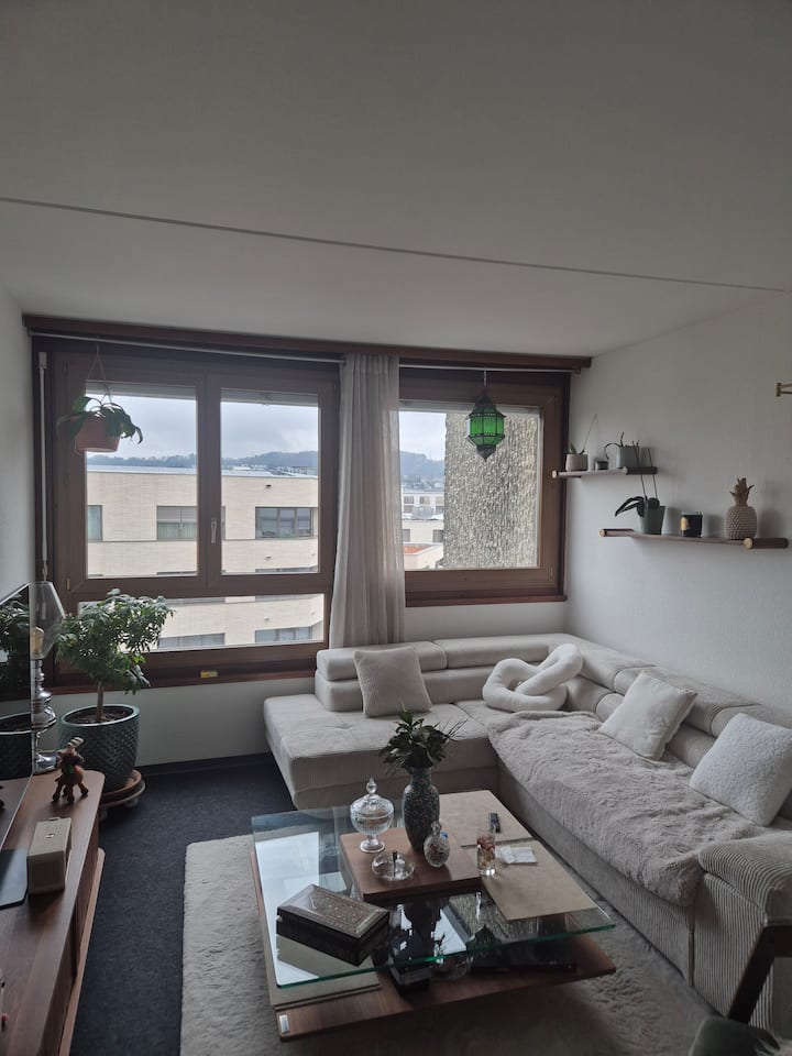 Appartement Propre Et Chalheureux,10 Min Du Centre - Lausana