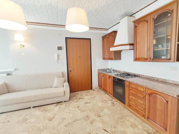 Lcc 6 - P.zza Mazzini 50 M Mare - Immobil Relax - Lido di Jesolo