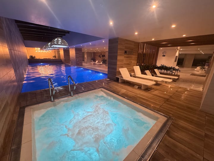 Cozy 5th Floor Suite With Unique View - Quito