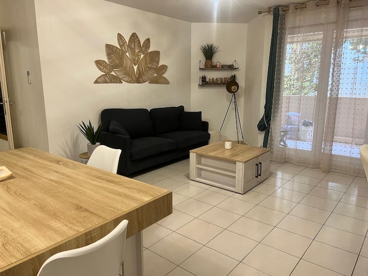 T3 Cosy En Résidence Sécurisée - Draguignan