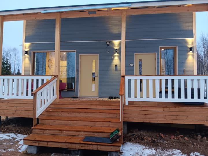 Unelma Jykevä Mökki Lapin Erämaassa.
Las Niesi. - Rovaniemi