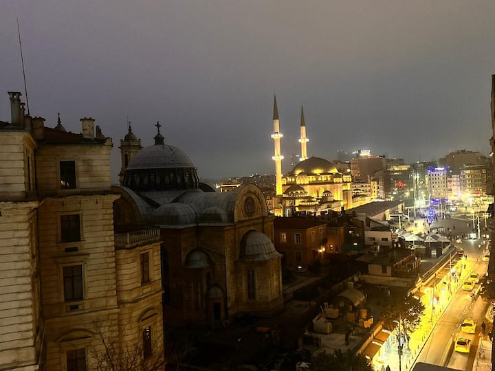 Taksim Center | 1 Min To Square & Metro Access - Estambul