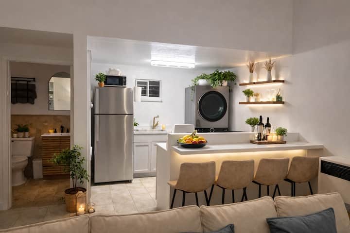 Private Venice Guest House•parking - Los Angeles, CA