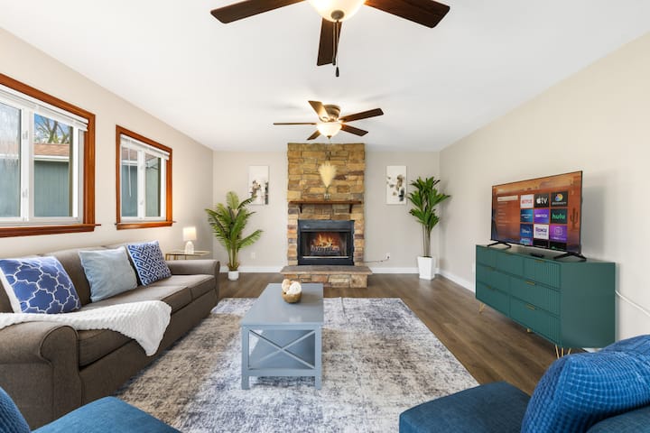 Displaced Housing | 5br | Pet Friendly - Hoffman Estates, IL