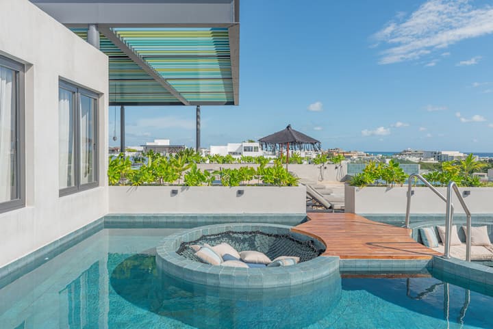 Altra, Luxury Beach Getaway | 5 Min Beach Walk - Cozumel