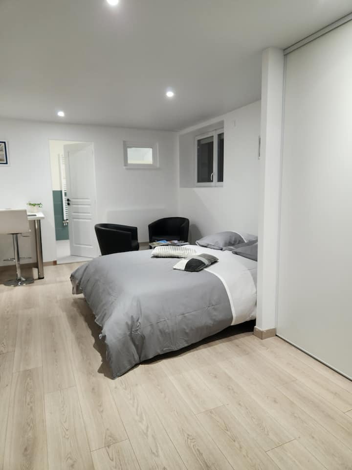 Studio Au Calme - Brive-la-Gaillarde