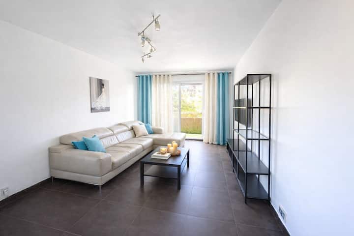 M031 *Marquer* Haut De Gamme T3 Avec Balcon - Annemasse