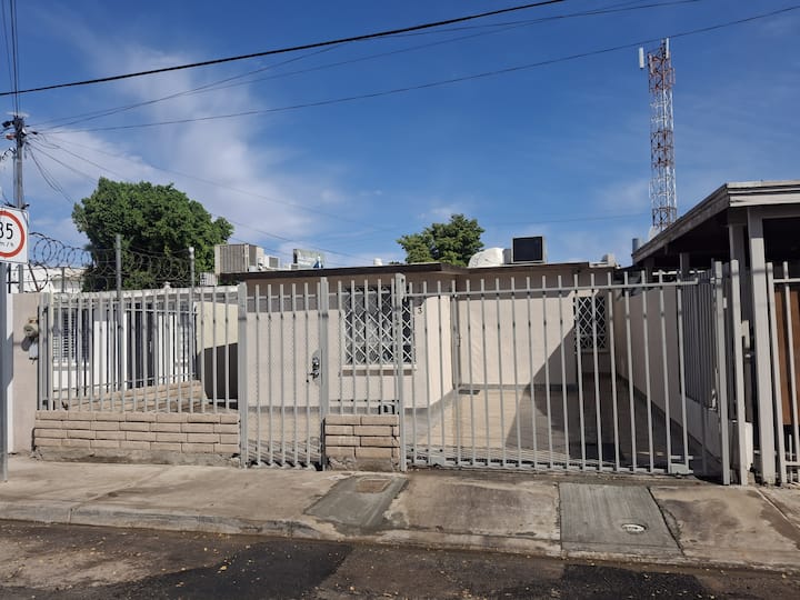 Casa Vistahermosa - Mexicali