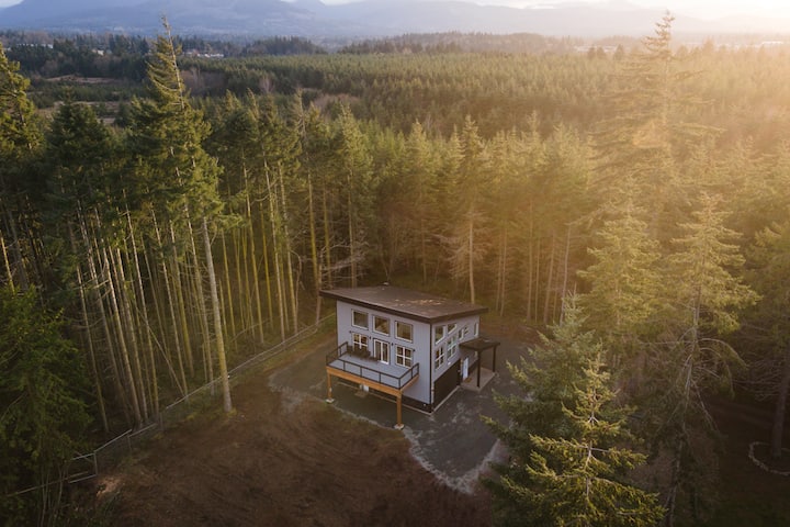 Stunning Ocean-view Cottage Minutes From Olympic - Port Angeles, Washington