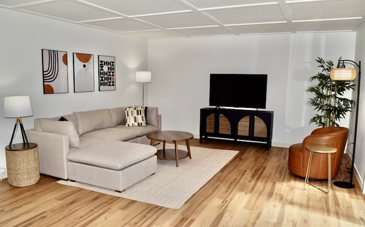 Fully Remodeled Browne’s Addition Condo | 30+ Nts - Spokane, WA