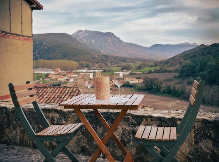 Casa Candonga. Apartamento De Abajo - Trespaderne