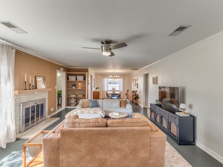Mid-century Tulsa Vibe - タルサ, OK