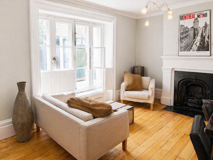 Magnifique Appartement Au Coeur Du Vieux-québec - Lévis