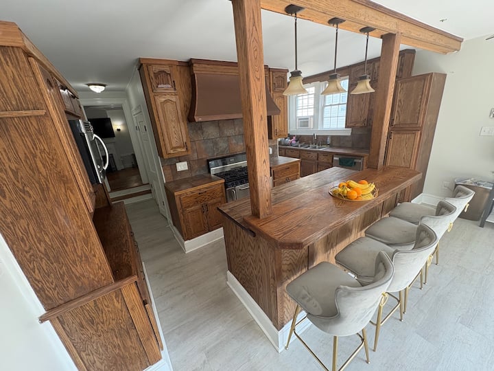 Danville Renaissance 1920s Architecture - Danville, VA