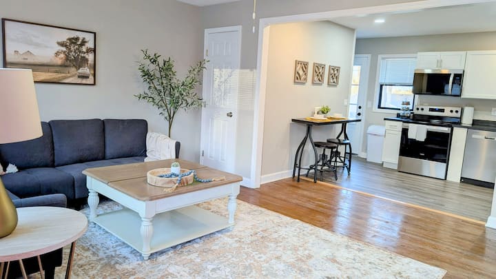 Cozy Kansas Home Near Fort Riley - Milford State Park, Milford