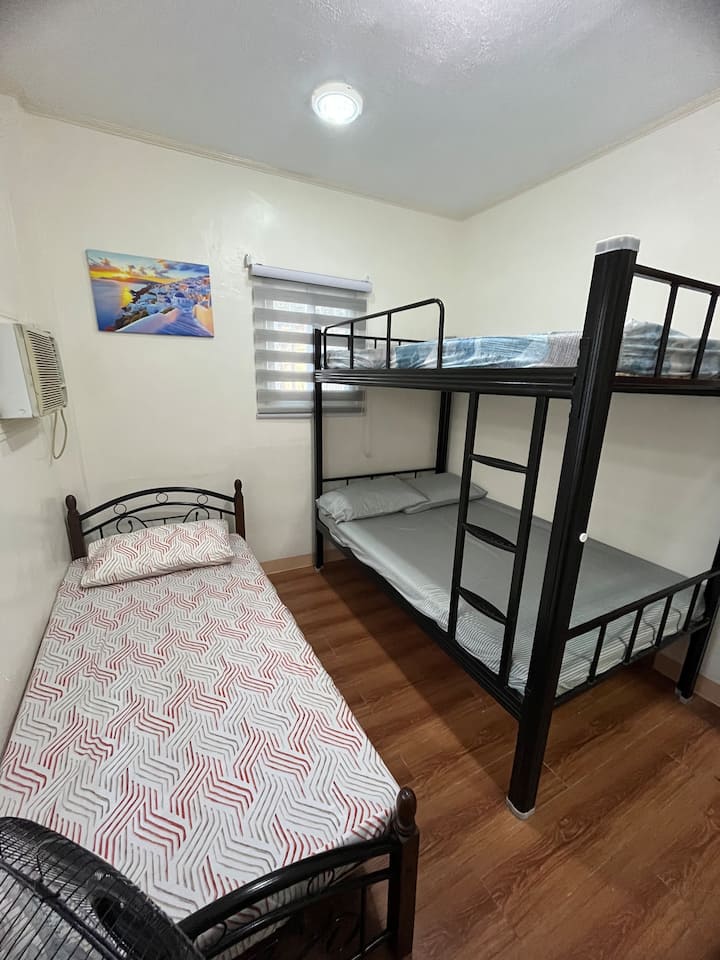 Nice1 Lingayen Aircon Bed & Complmntry Bfast For 2 - Binmaley