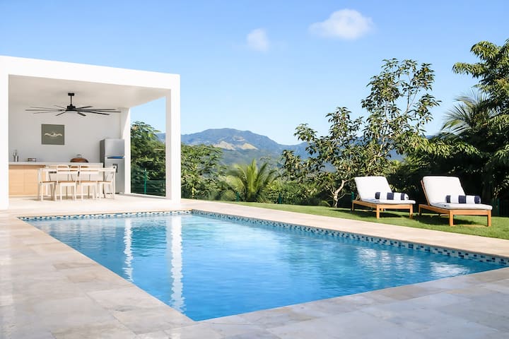 Hidden Oasis Escape-pool & Scenic Mountain Views - Juana Díaz