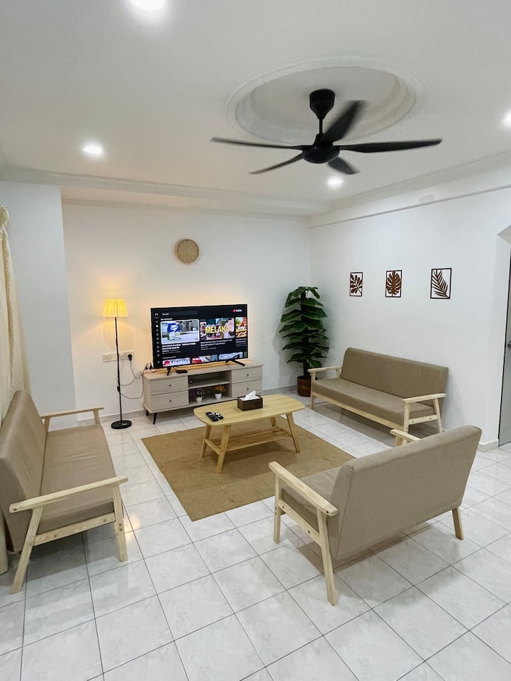 Perfect For Groups | Sleeps 8 | 2 Free Parking - Batu Kawan