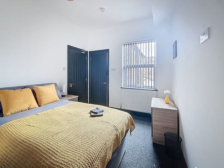 Plus Properties Eastwood 4-ensuite - Stoke-on-Trent