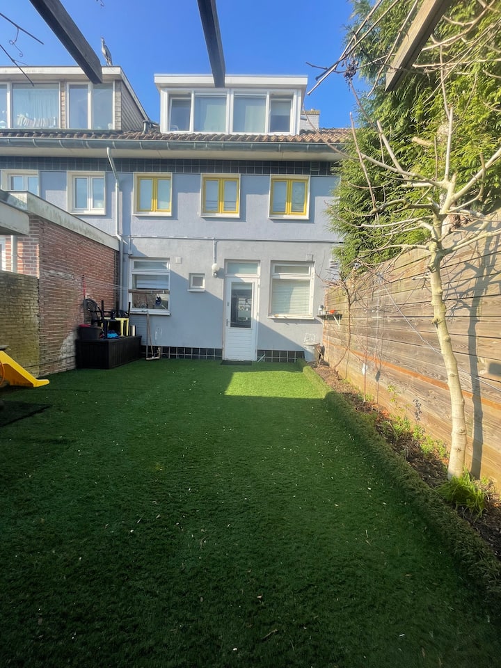 Row House In Floradorp - Zaandam