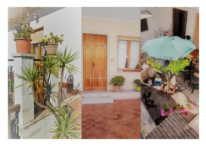 Casa Vacanza Elisa Sardegna Per Gruppi E Famiglie - Sant'Antioco