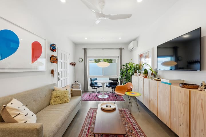 Steps From The Ocean | 1 Bd | 2 Ba | Parking | Ac - Venice Beach