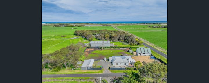 Tranquillity By The Sea - Koroit