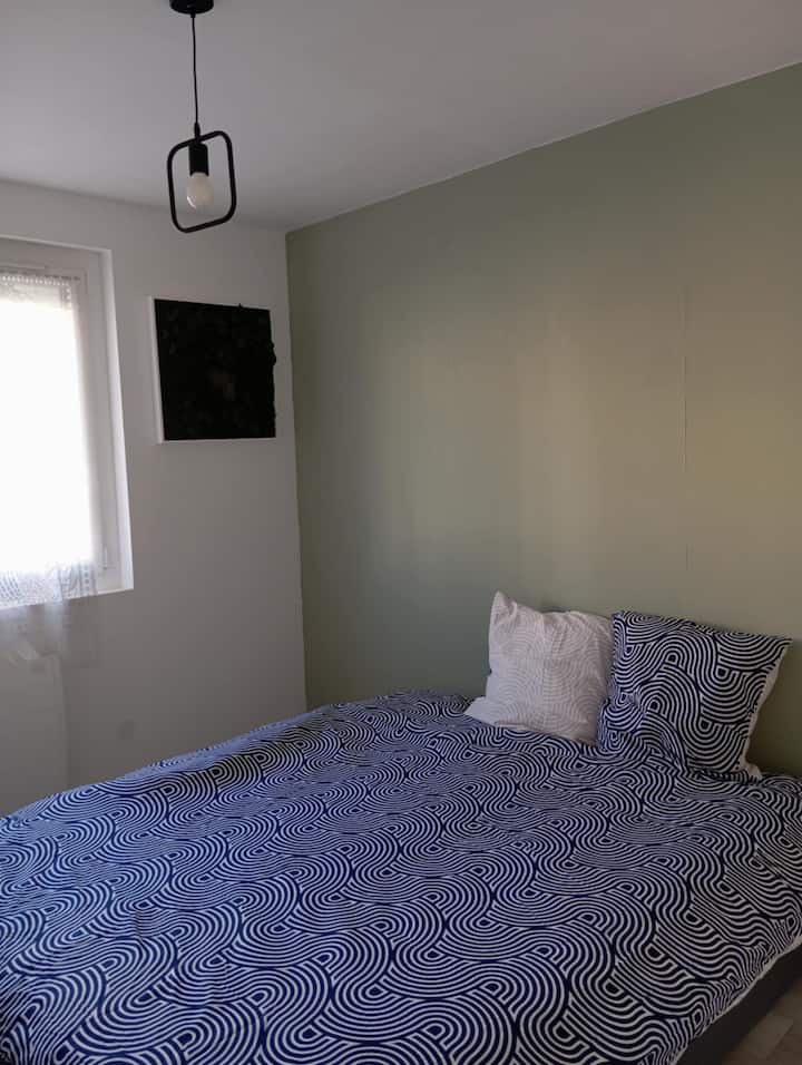 Charmant T2 Proche Centre-ville + Parking Gratuit - Valence