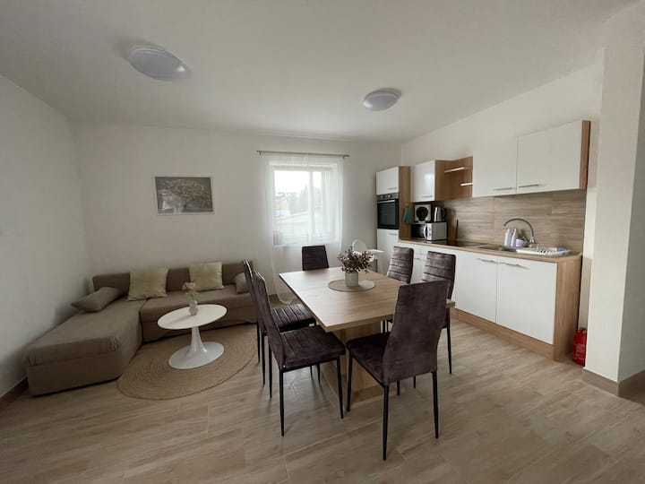 Aurum Vendégház - Štúrovo