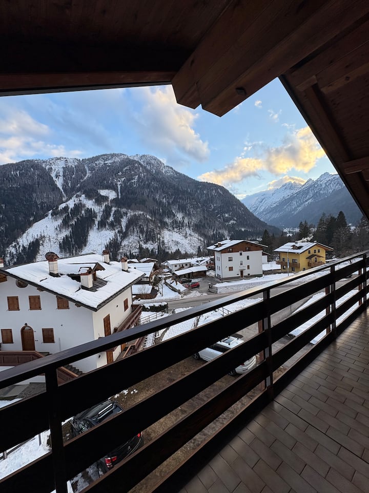 Appartamento Con Vista Panoramica - San Martino di Castrozza