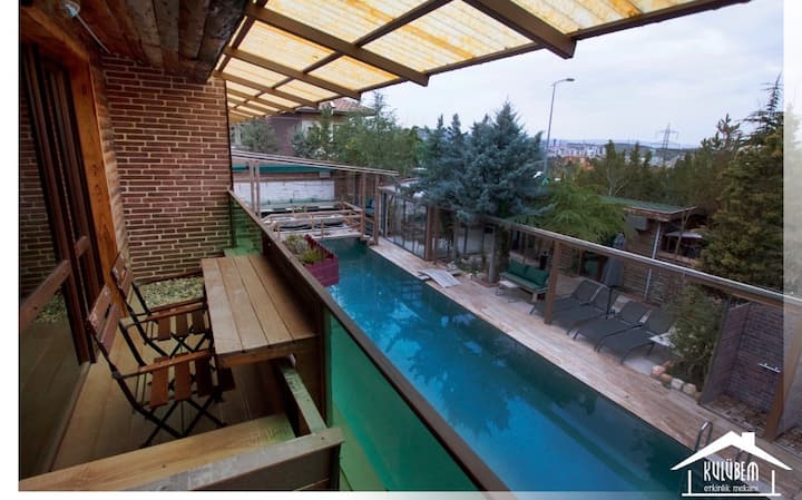 Havuz Manzaralı Standart Otel Odası - Koru