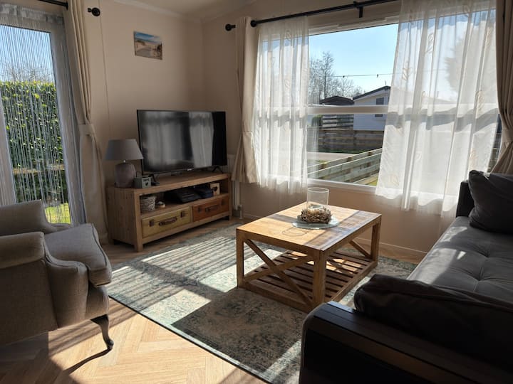Chalet 522 Au Recreatiepark De Wielen - Callantsoog
