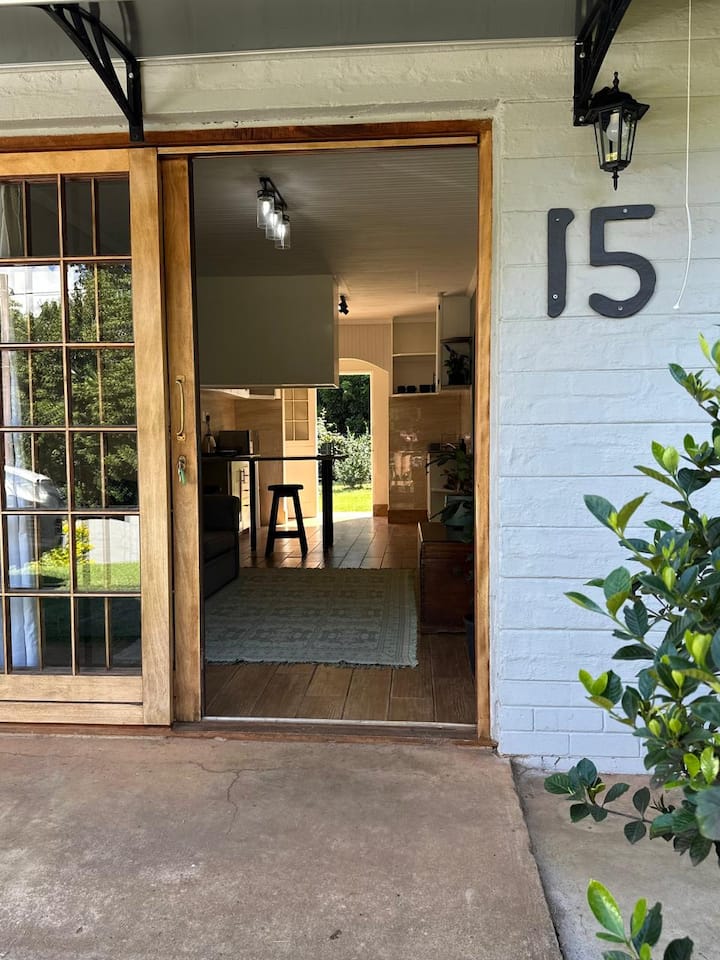 Dunmuvin Self Catering Garden Cottage - Howick