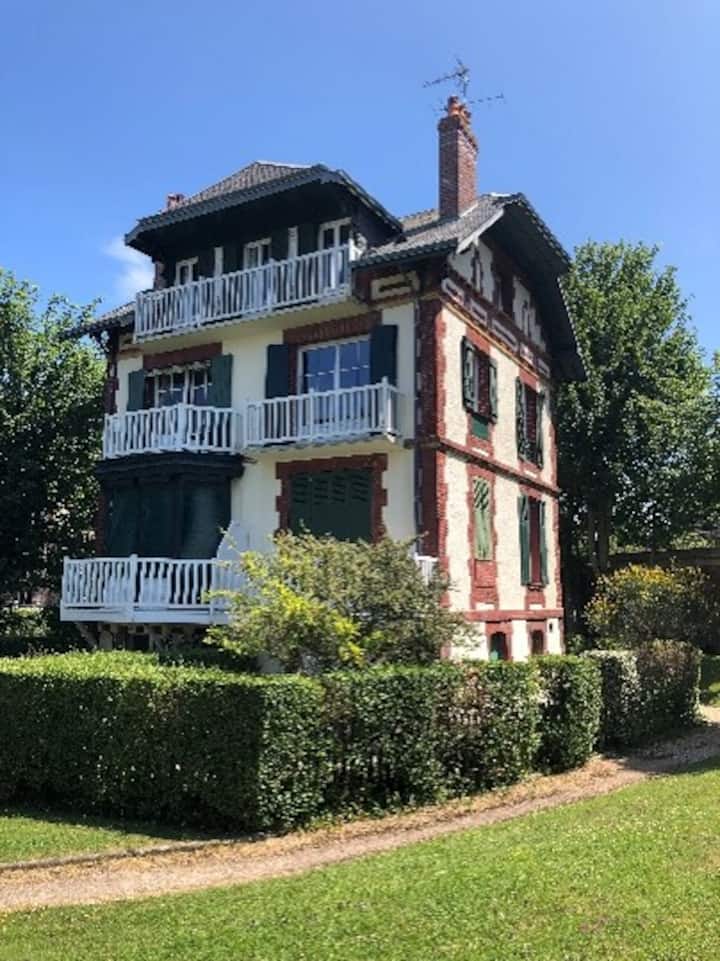 Villa - Appartement Avec Jardin Privé Direct Plage - Houlgate