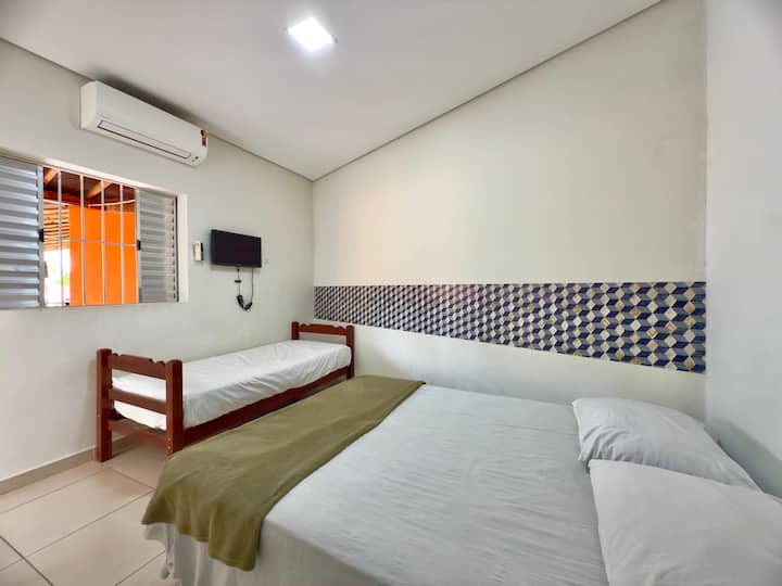 Quarto 4 Para 3 Pessoas - Guarujá