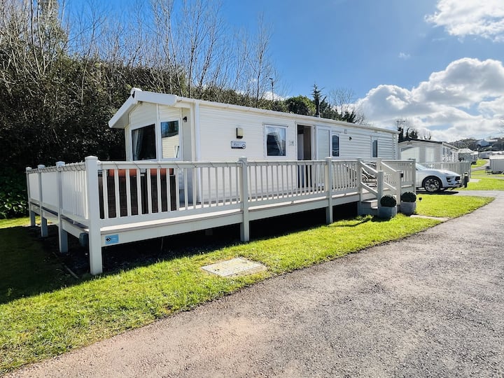 Holiday Home Torbay, Devon 
Nr Goodrington Sands. - Paignton