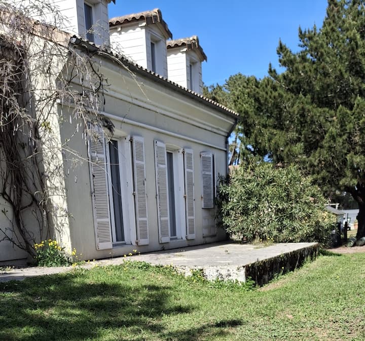Maison Au Bord De L’océan Avec Jardin Clos - Vendays-Montalivet