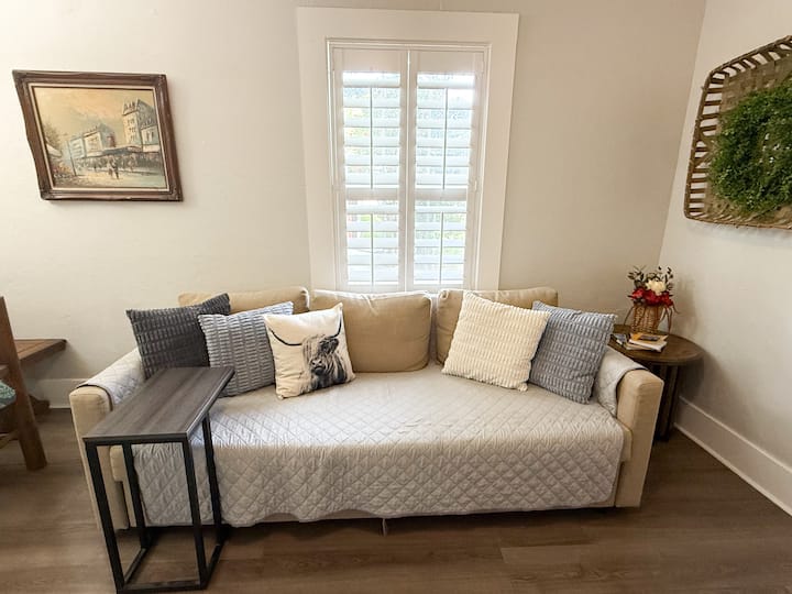 Magnolia House In Roseville - Rocklin, CA