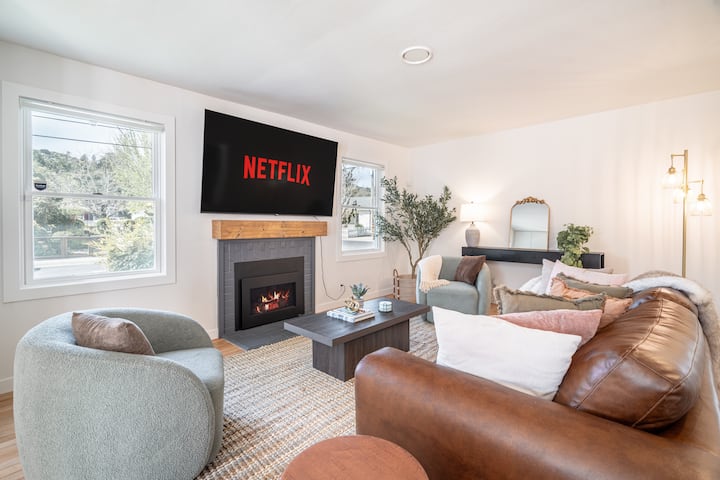 Walkable Modern Elegance, Quiet & Fun Backyard - Mill Valley, CA