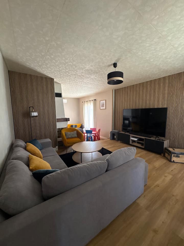 Grande Villa Piscine, Billard, Cornhole, Ping Pong - Nouvelle-Aquitaine