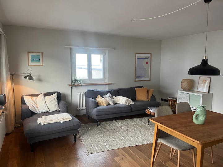 Charmante 3-1/2-zimmer Ferienwohnung - Savognin