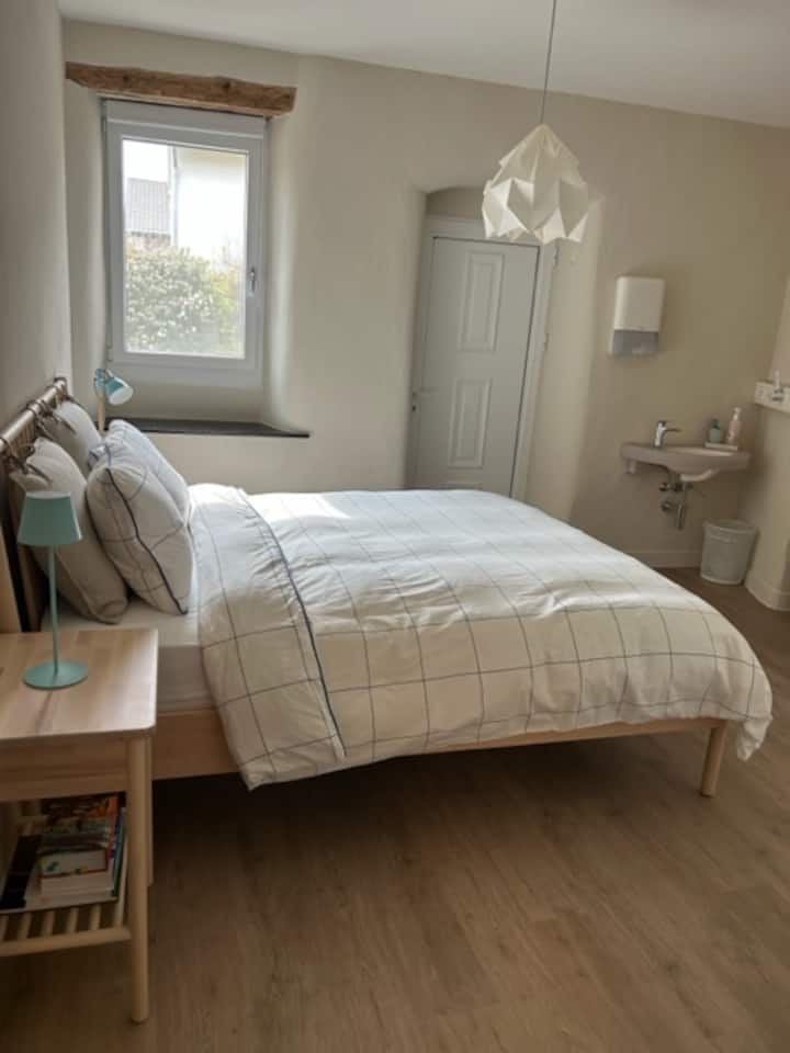 Chambre Calme Avec Accès Direct Au Jardin. - Yverdon-les-Bains