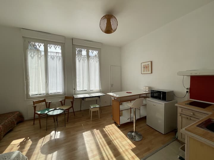 Studio Hypercentre Bordeaux, Calme Et Ensoleillé. - Bordeaux