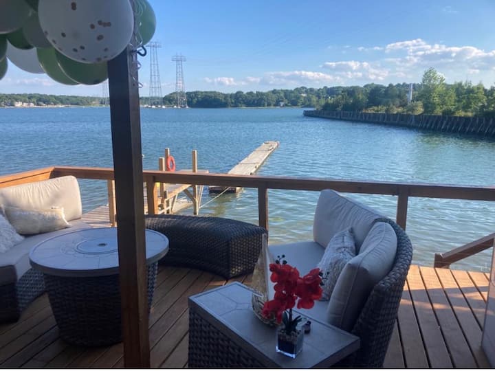 Beautiful Cozy Beach House - Hull, MA