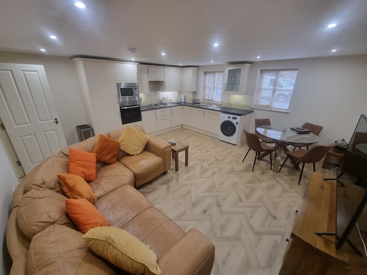 Two Bedroom Apartment In The Heart Of Shipston - Moreton-in-Marsh