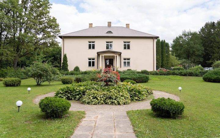 Mazie Mezgali - Latvia