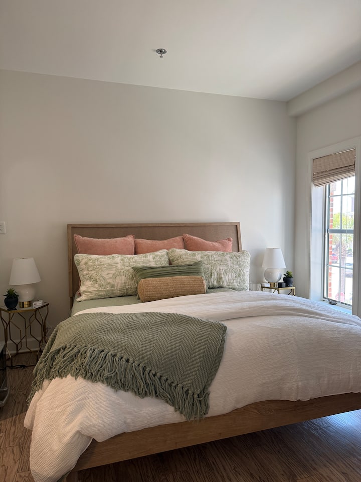 Coral Palm - Modern, Coastal Boutique Retreat - Rosemary Beach, FL