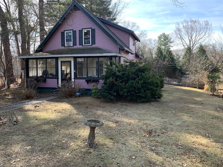 World Cup Lodging, Comfortable And Spacious. - Wellesley, MA