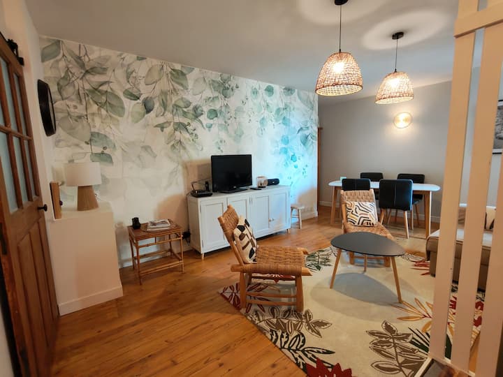 Appartement 60m2 Dans Les Remparts - Grillon